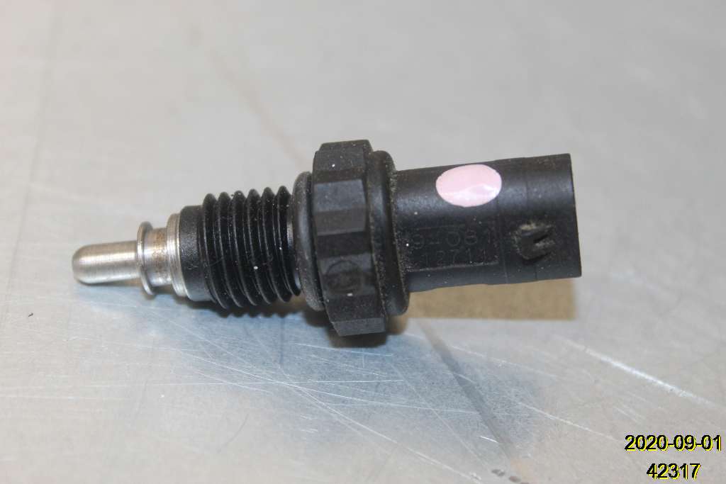 VW AMAROK (2HA, 2HB, S1B, S6B, S7A, S7B) Sensor - Lichteinstellung 059 919 523 F, 059 919 523 A