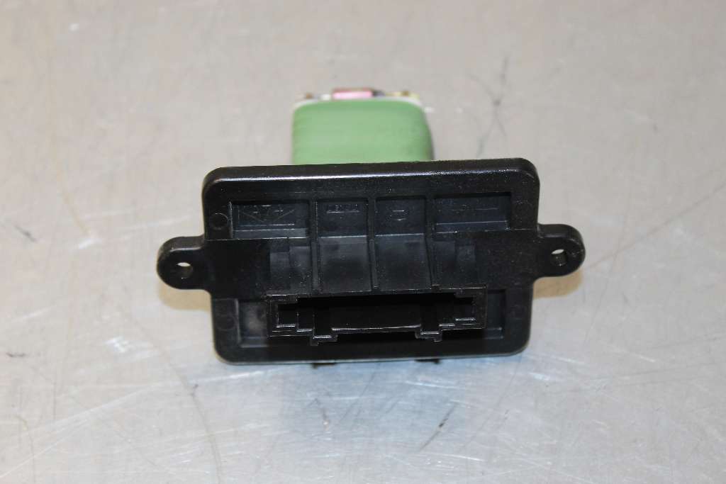 Dacia SANDERO II Widerstand Heizungsgeblaese 271504503R