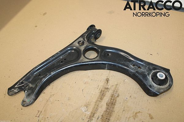 2Q0-407-151-D : Bærearm forrest nederst og Bærearm forrest øverst ...