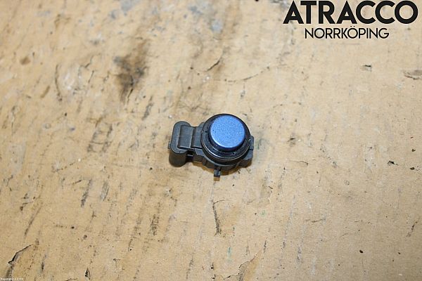 9261599 : Parkeringssensor bag - Autoparts24