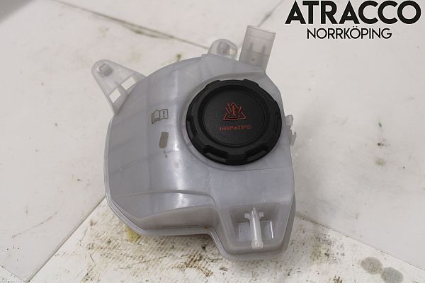 2Q0-121-407-D : Expansievat / Koelvloeistof Reservoir - Autoparts24