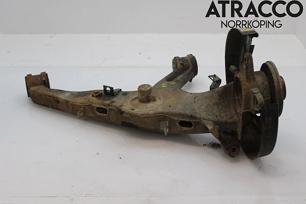 7E0501414A : Spindel - bag og Bærearm bag - Autoparts24