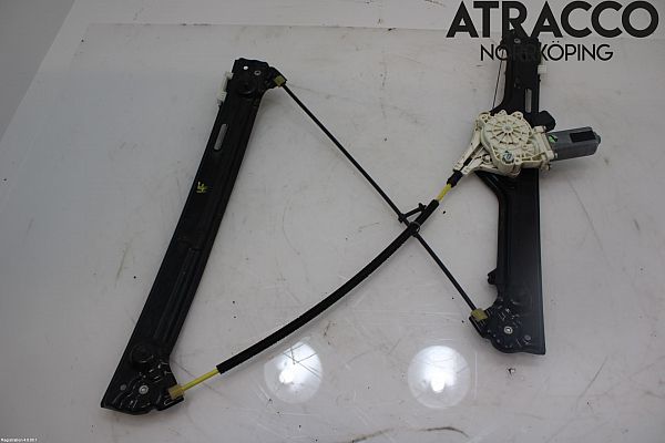 51337197302 : Portierruitmotor en Raamhevel, 2-deurs (kabel) - Autoparts24