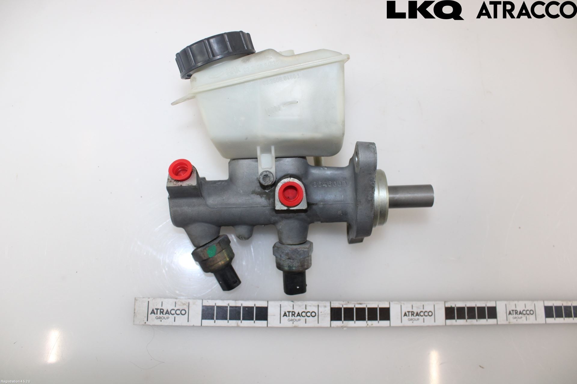 Volvo S80 I (184) Brake - Master cylinder 36002376, 8646006, 8646009 ...