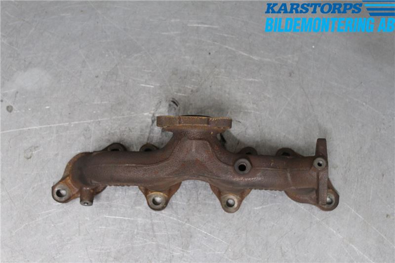 31380132 : Uitlaatspruitstuk - Autoparts24