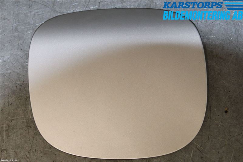 31440251 : Tankdæksel og Benzinklap - Autoparts24