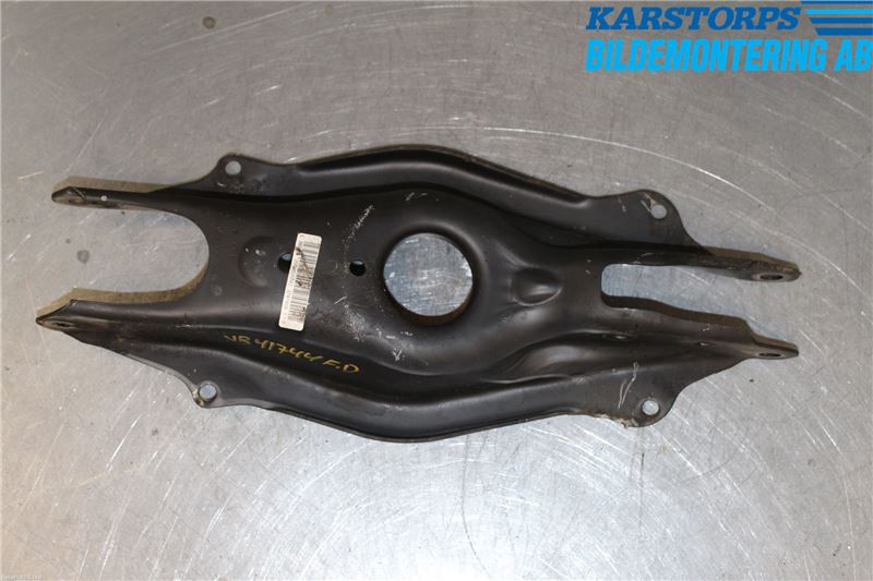 A2053522000 : Draagarm achter - Autoparts24