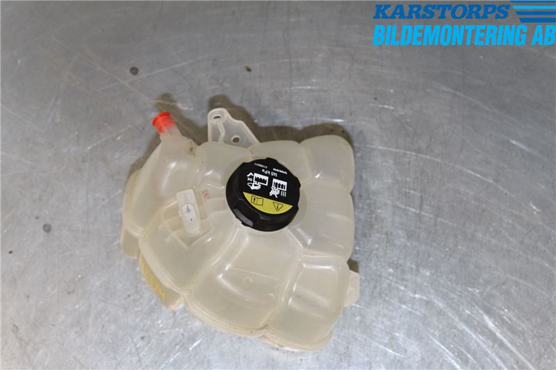 31338291 : Expansievat / Koelvloeistof Reservoir - Autoparts24