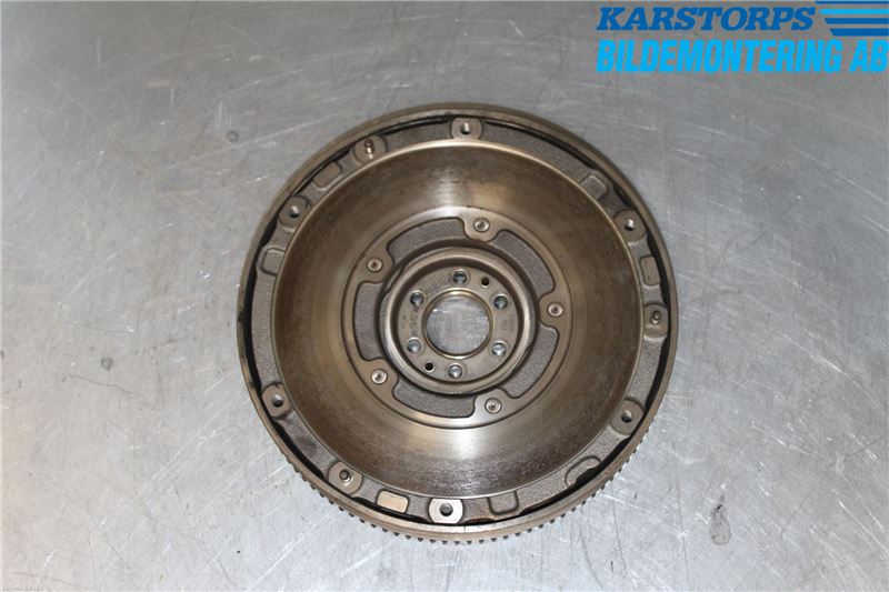 31325438 : Schwungrad und Schwungrad und Kupplung - Autoparts24