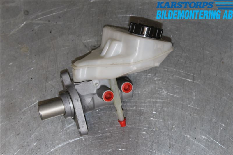 Brugt Volvo V60 - bremse hovedcylinder | Autoparts24
