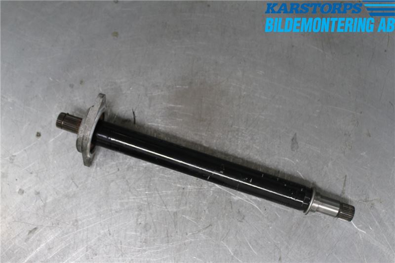 A-246-360-02-74 : Aandrijfas voor en Cardanas - Autoparts24