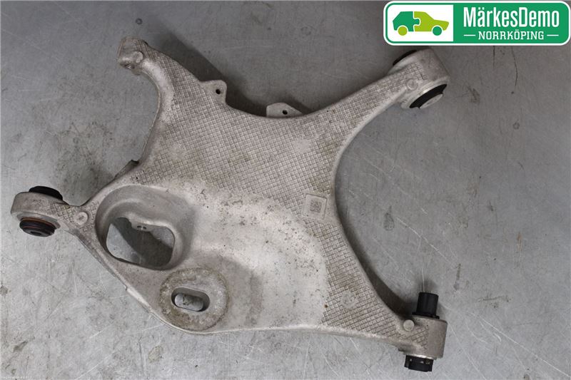 31387209 : Bærearm bag - Autoparts24