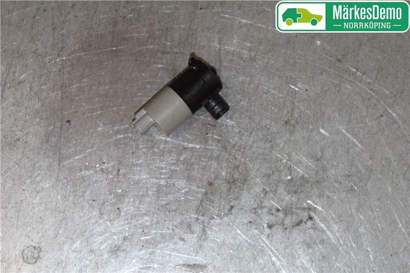 1612502280 : Ruitensproeier pomp / motor - Autoparts24