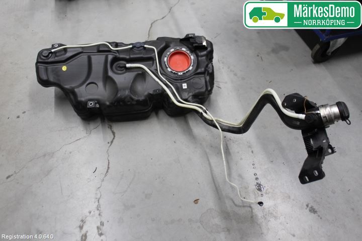 Skoda Scala Tank gebraucht kaufen | Autoparts24