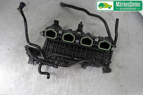 04E-129-709-Q : Inlaatspruitstuk - Autoparts24