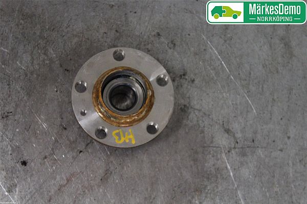 Skoda Kamiq - Asschenkel / Wielnaaf achter Kamiq | Autoparts24