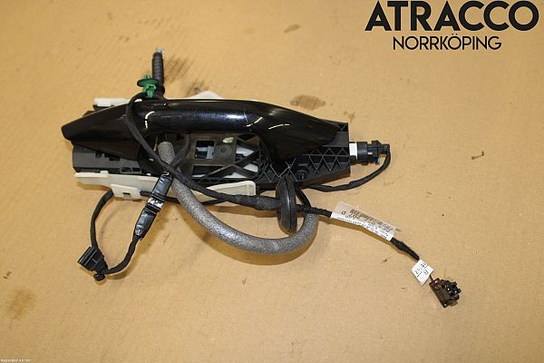 8Y0-839-239-A : Håndtag udvending - Autoparts24