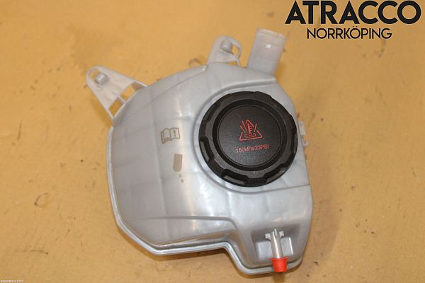 2Q0-121-407-D : Expansievat / Koelvloeistof Reservoir - Autoparts24