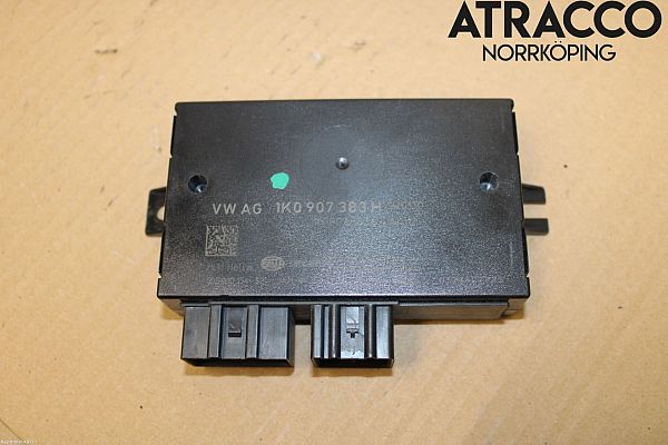 1K0-907-383-H : styreenhed - anhængertræk og Anhængertræk - Autoparts24