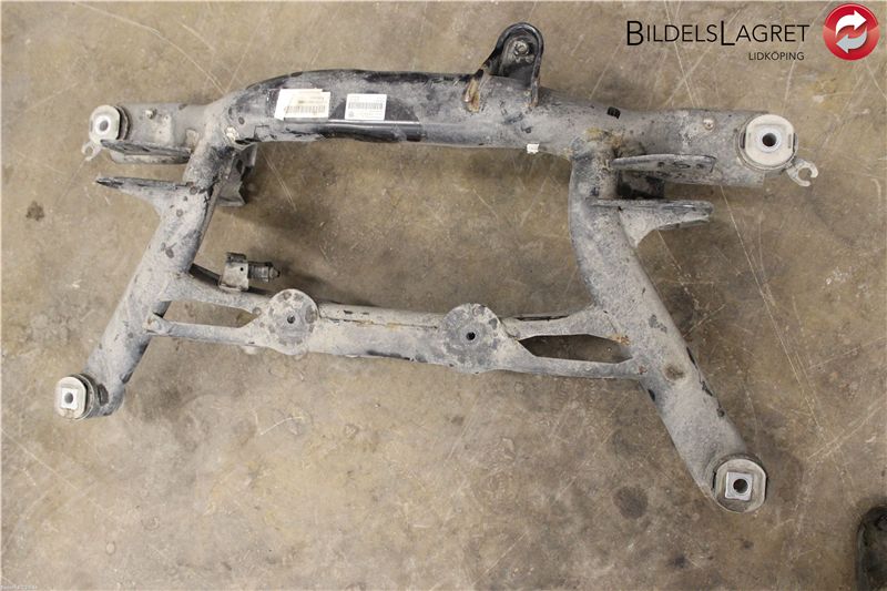 VW Passat Hinterachse kpl., ohne Differenzial gebraucht kaufen ...