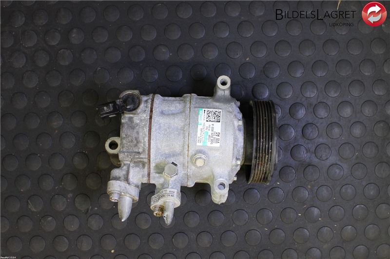 5Q0820803A : Airconditionpumpe - Autoparts24