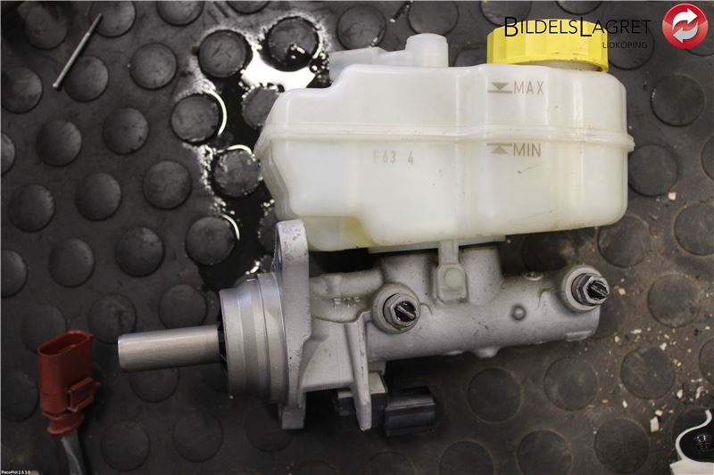 6R1-611-019-D : Bremse hovedcylinder - Autoparts24