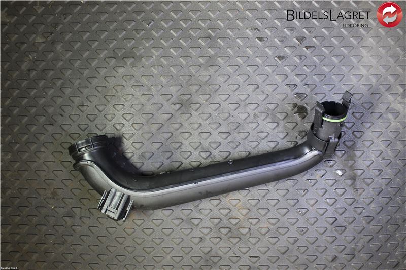 04E145673C: Intercooler hose, Turbo / intercoolerslang, Inlaatslang ...