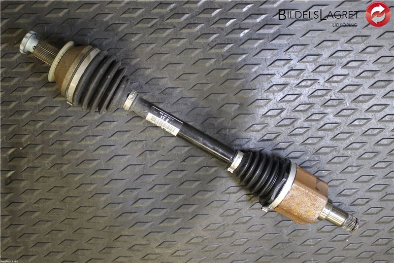 6C0-407-271-T : Drivaksel for - Autoparts24