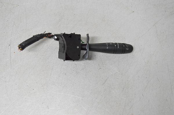 7700428228 : Kontakt - visker - Autoparts24