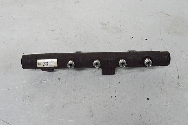 Renault Kangoo - Rampe haute pression / tuyau de buse d'injection ...