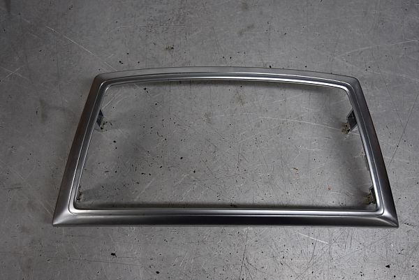 Mercedes-Benz M-class - Frontpaneel radio Mclass | Autoparts24