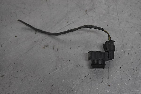 9321566 : Parkeringssensor bag - Autoparts24