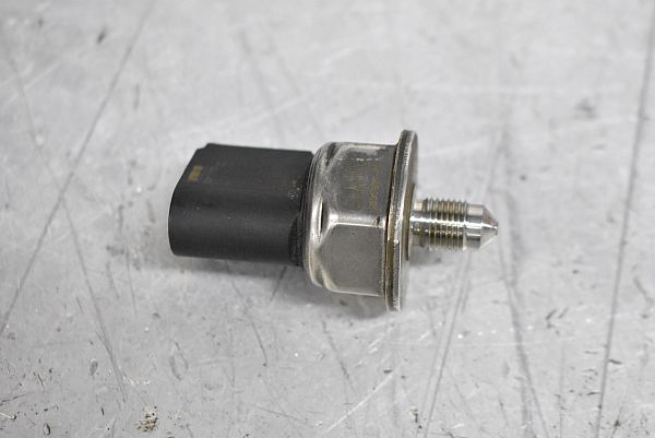 7537319: Düsenrohr, Druckregler, Hochdruckrail, - Autoparts24