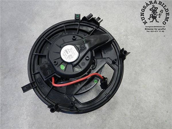 3Q1-819-021-C : Kachel Ventilatiemotor / aanjager - Autoparts24