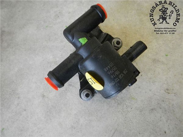 5Q0-122-093-A : Warmteregulator en Circulatiepomp - Autoparts24