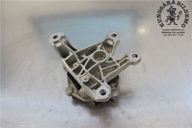 8K0399151BD : Getriebe Aufhängung und Getriebebrücke - Autoparts24