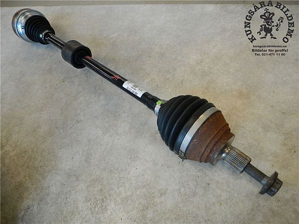 5Q0407272EE : Drivaksel for - Autoparts24