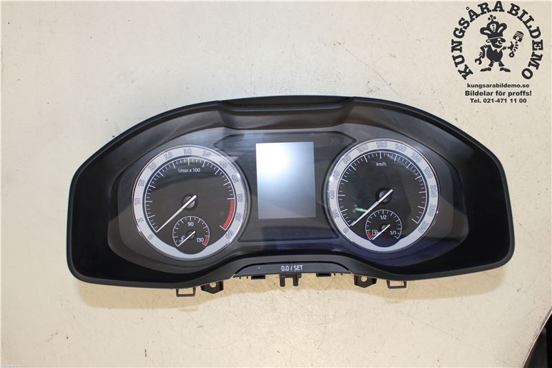 Skoda Karoq - Tellerklok / Instrumentenpaneel Karoq - Autoparts24