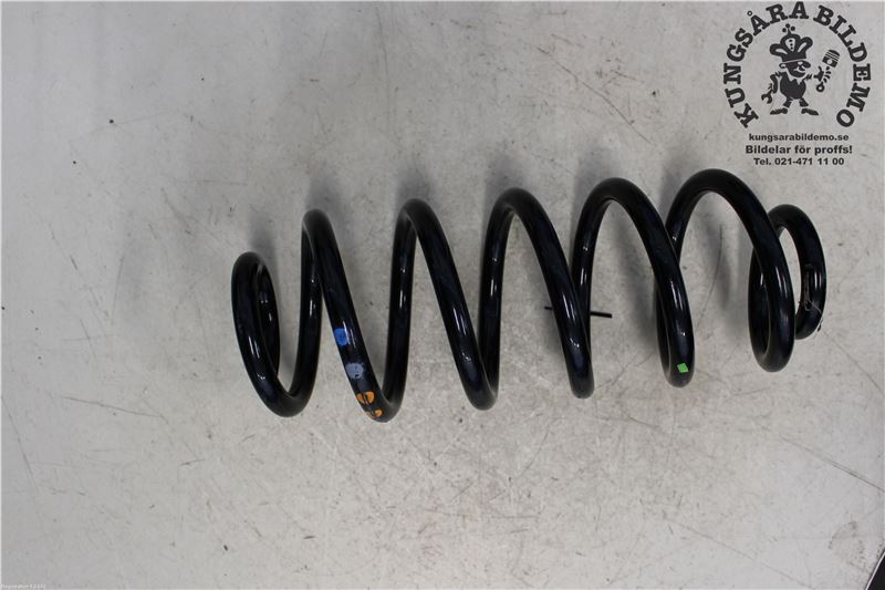 8K0-411-105-CN: Voorveren, links en rechts, Achterveren, Veerpoot voor ...