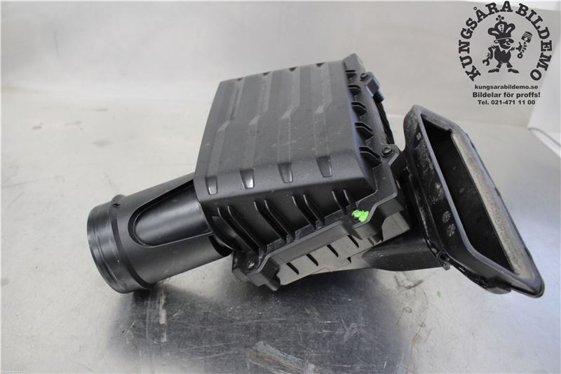 5Q0129620E : Luchtfilter - Autoparts24