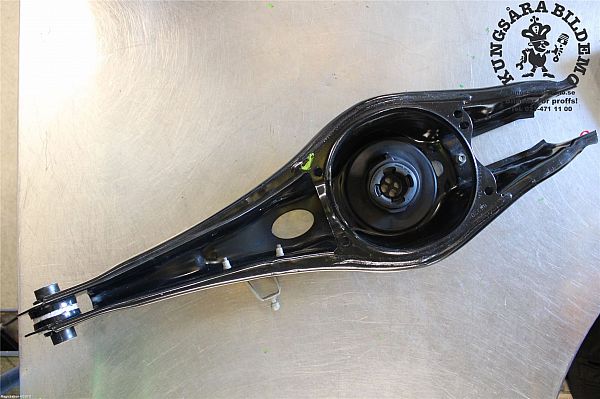 5WA505311A : Bærearm bag - Autoparts24