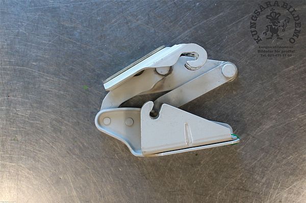 Iveco Daily - Motorkap scharnier Daily | Autoparts24