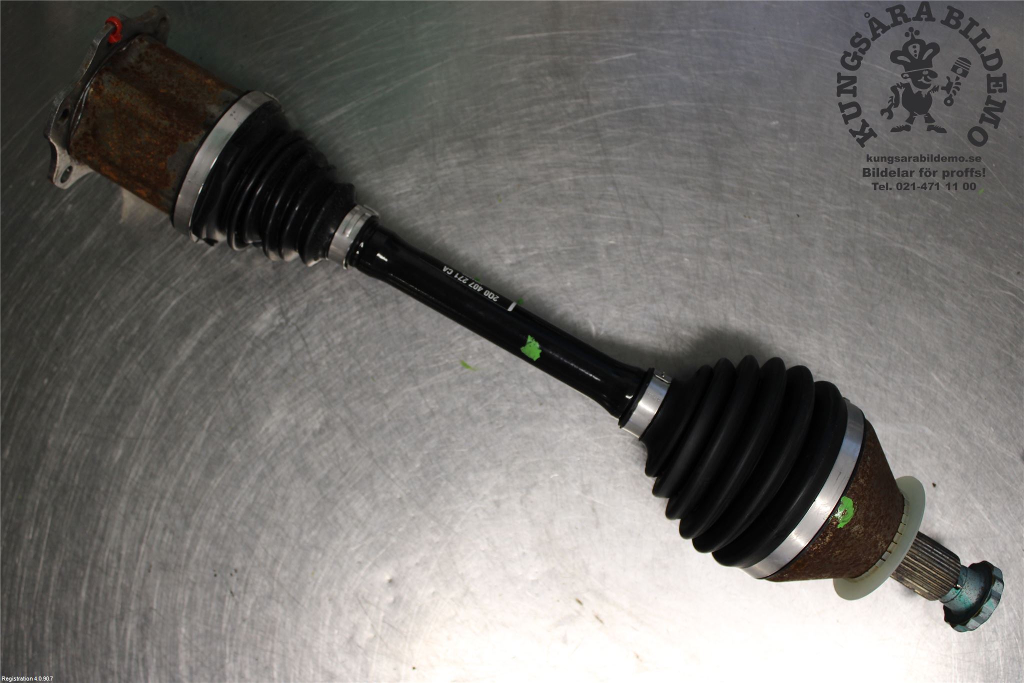 Skoda KAMIQ (NW4) Drive shaft - front 2Q0407271CA, 2Q0 407 271 CA