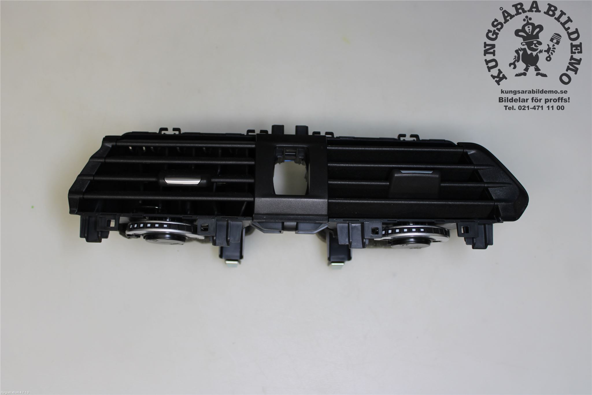 BMW X3 (G01, F97) Fresh air nozzle 64229363444