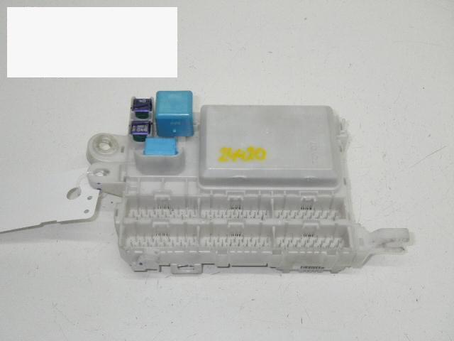 Toyota Hilux - Fuse box Hilux | Autoparts24