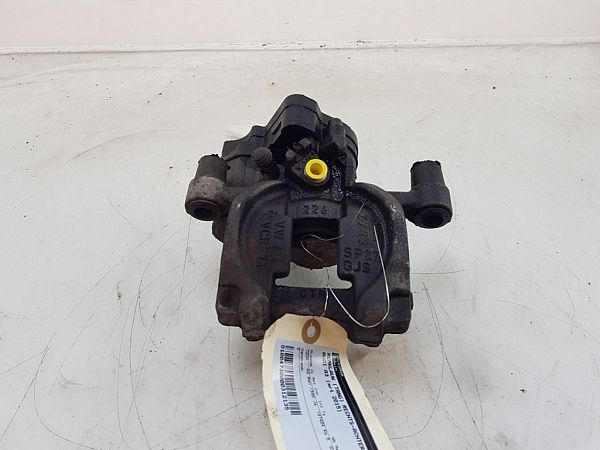 5Q0615406DB : Brake caliper - front left and Brake caliper - rear right ...