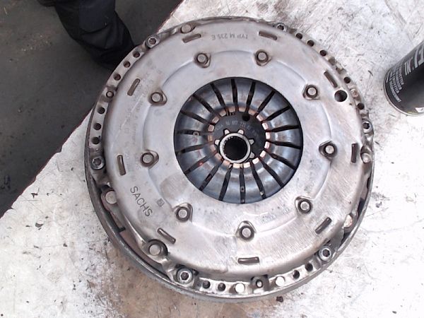 Citroën DS3 Schwungrad gebraucht kaufen - Autoparts24